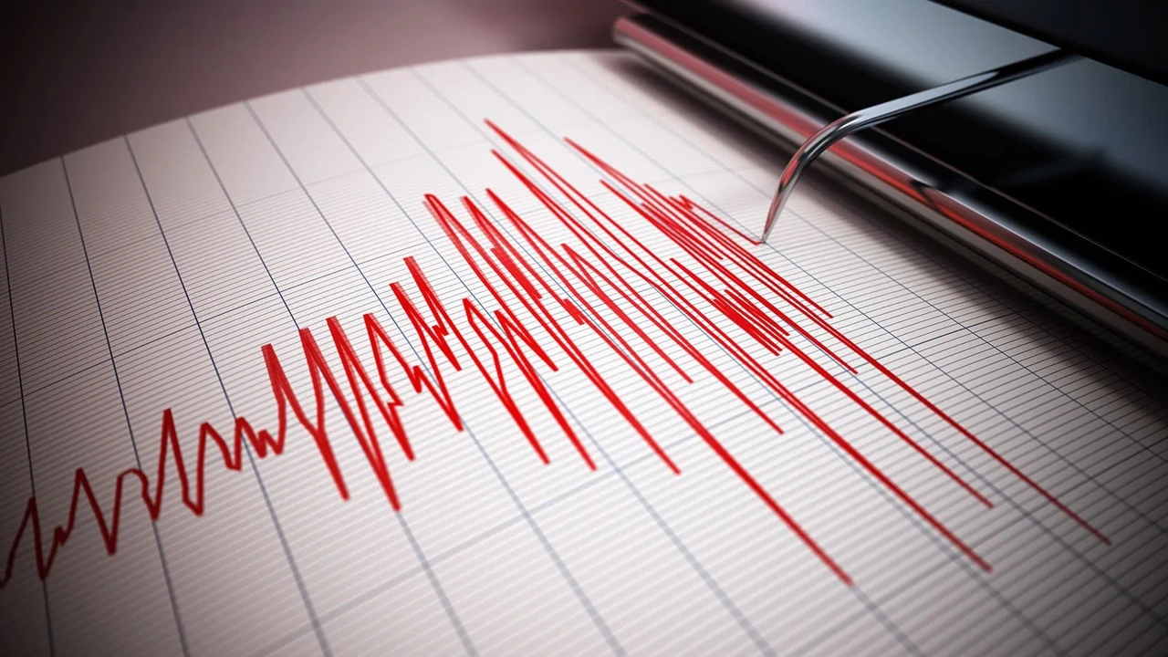 Ege açıklarında 3.7 büyüklüğünde deprem